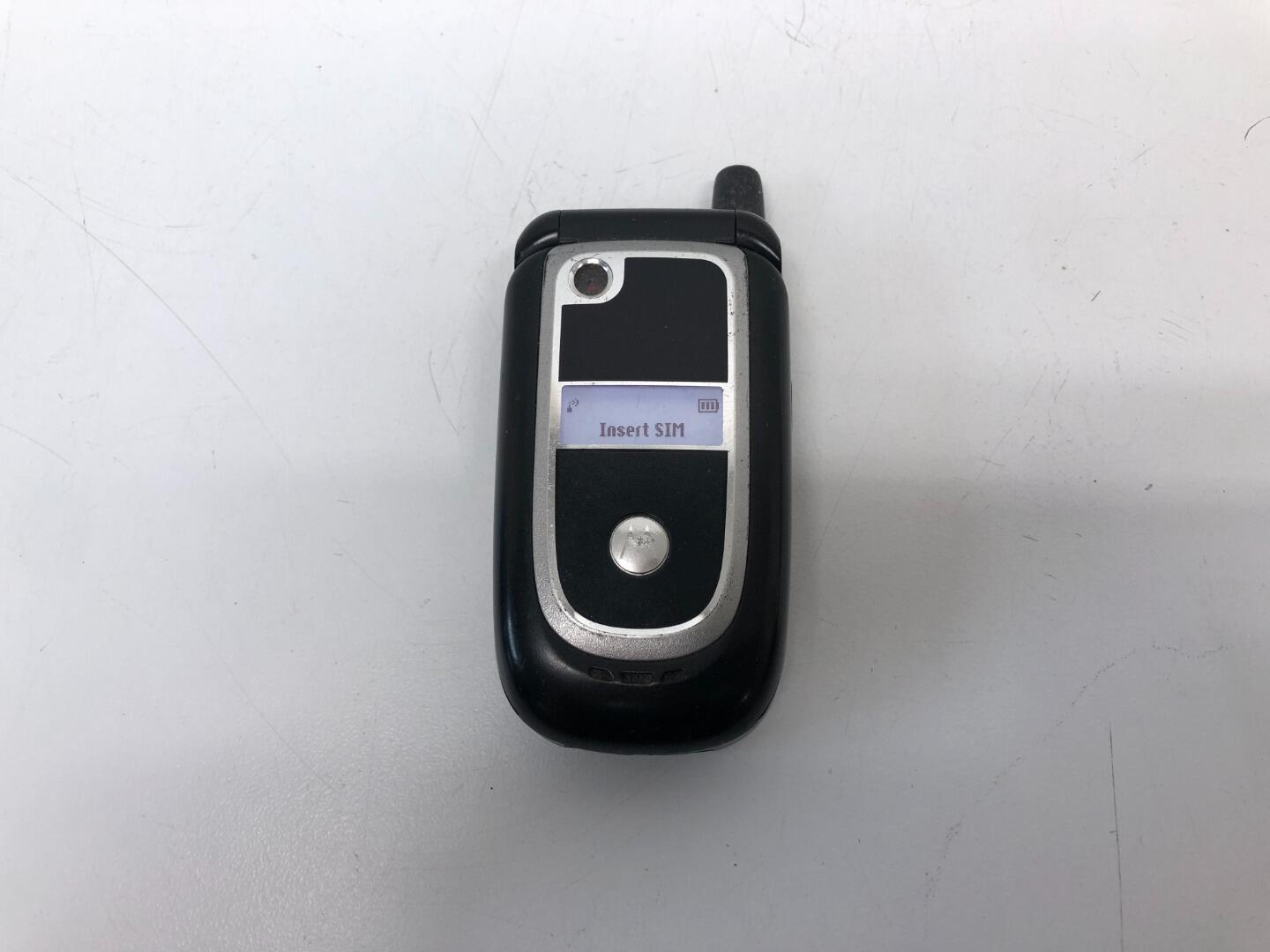 Motorola V235 Flip Mobile Phone - EE