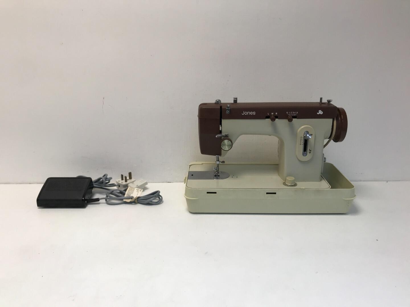 Vintage Jones 673N Electric Sewing Machine