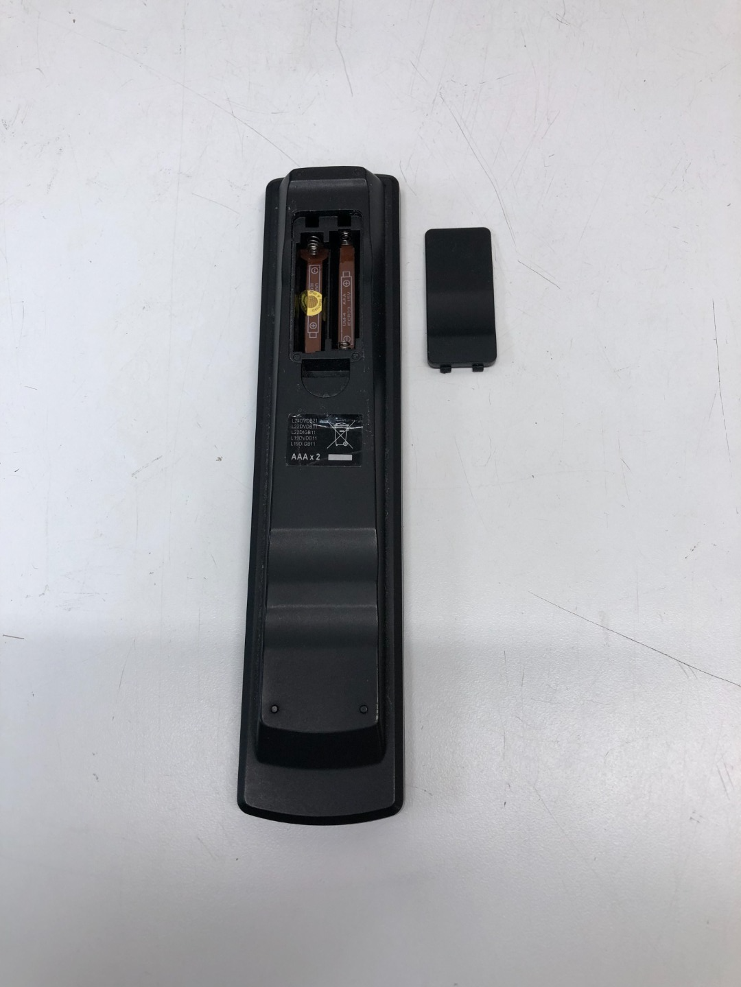 Logik 24'' Full HD Digital LCD TV with Built-In DVD (no stand)