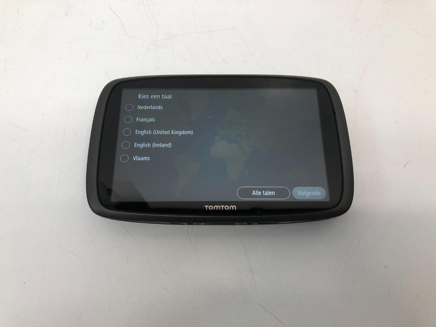 TomTom GO 610 Sat Nav with World Maps