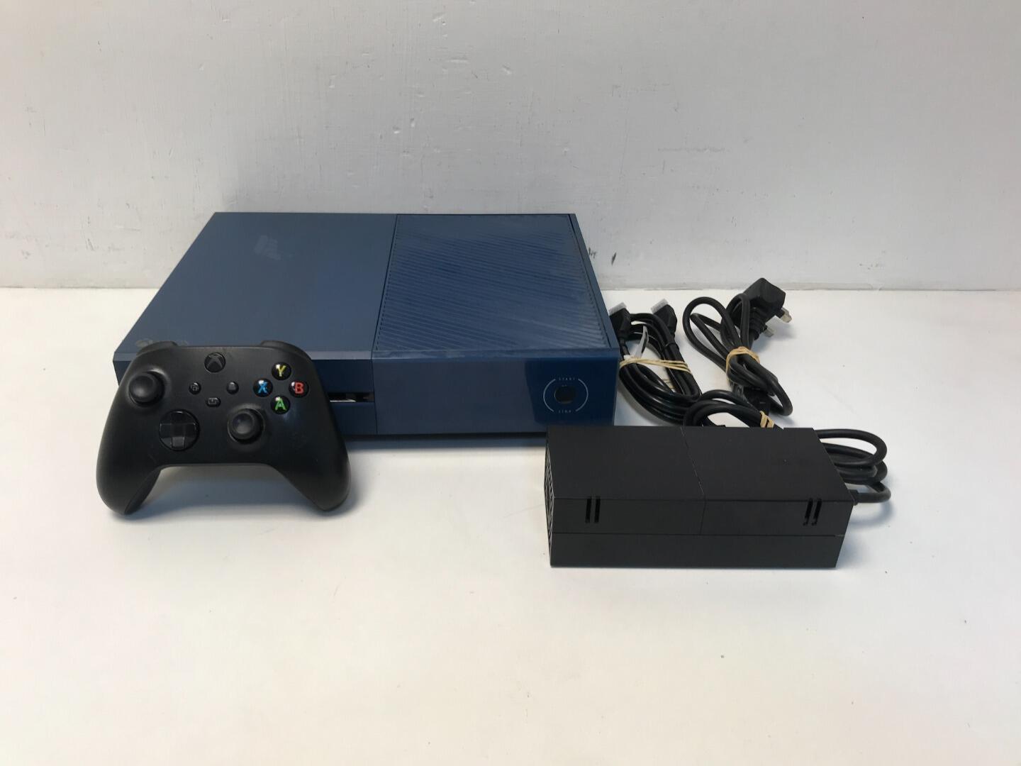 Microsoft Xbox One 1TB Forza Motorsport 6 Limited Edition Game Console