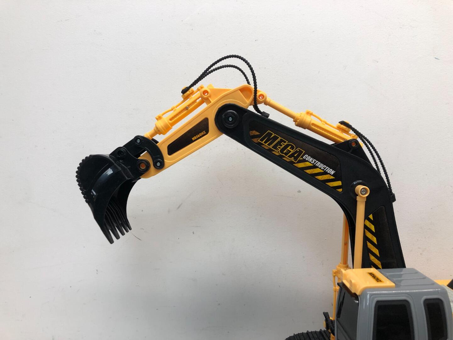 New Bright Mega Construction NB560NX Remote Controlled Digger