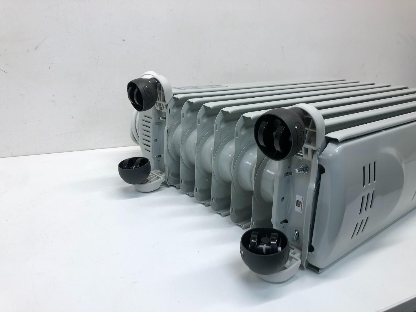 DeLonghi TRRS0920 Electric Oil Filled Radiator