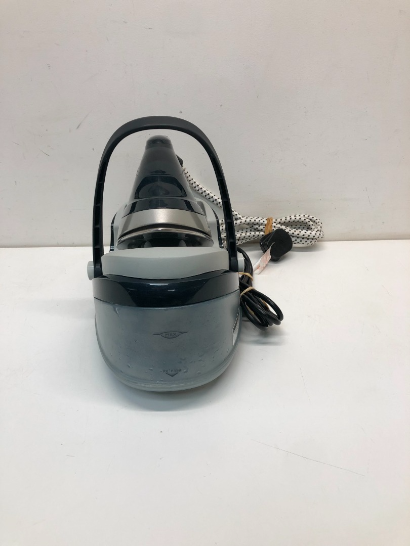 Swan SI9021BMN Steam Generator Iron (leaky water tank)