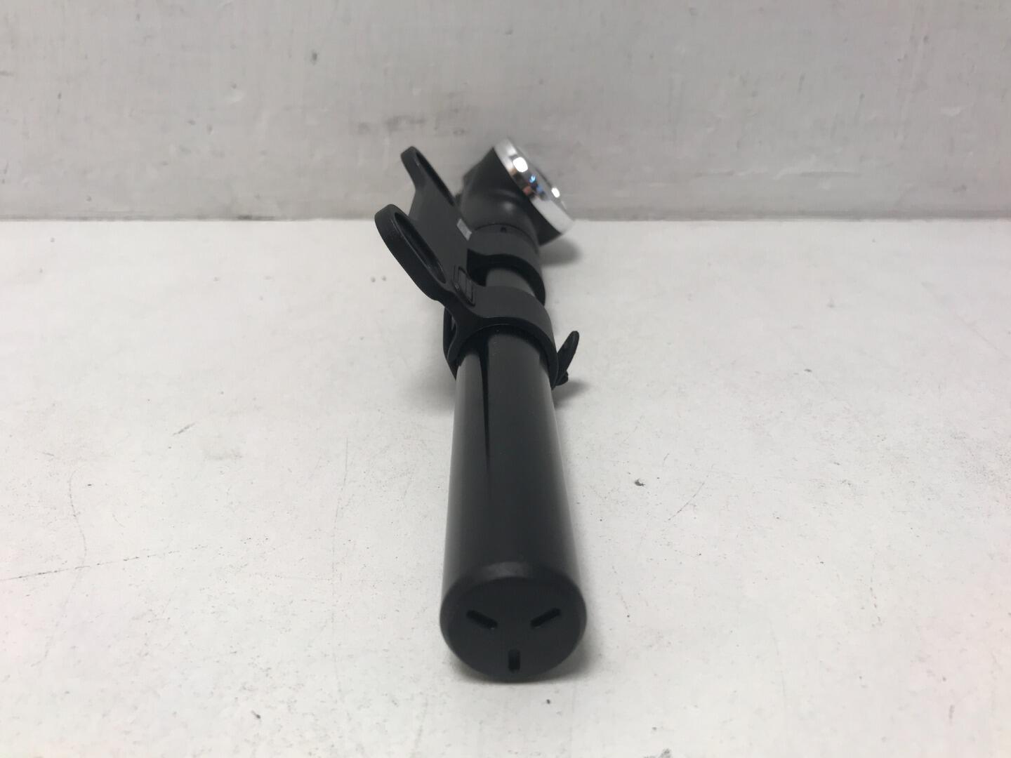 Halfords Advanced Schrader Valve Bike Pump