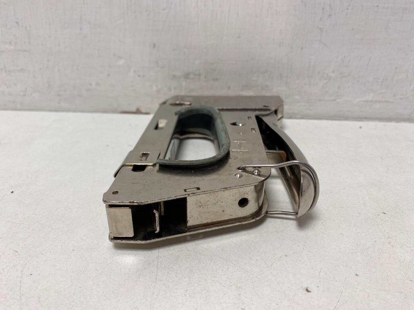 Rapid Cableline R28 Heavy Duty Cable Tacker