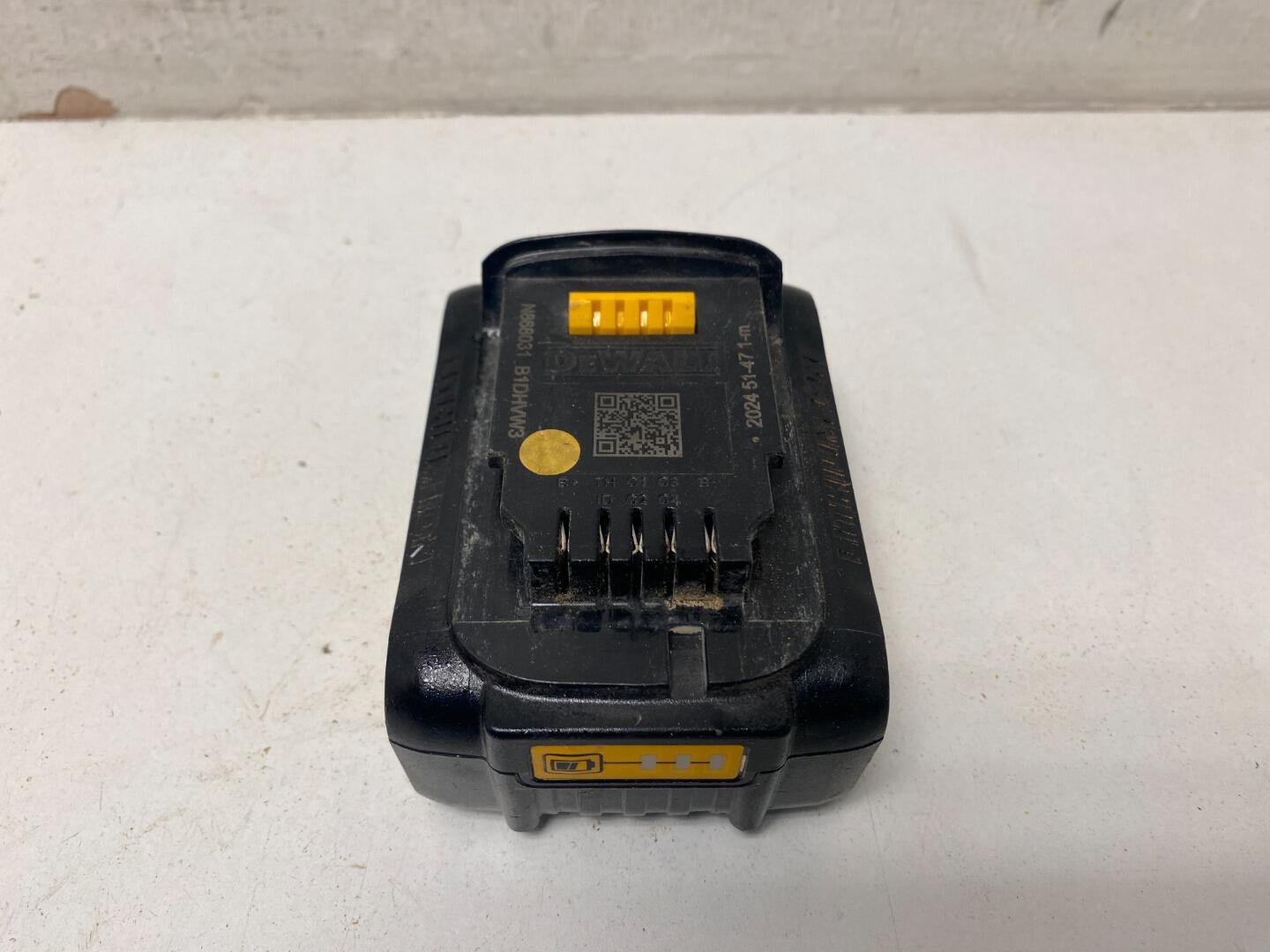 DeWalt DCD796 18V Brushless Cordless Drill with Battery