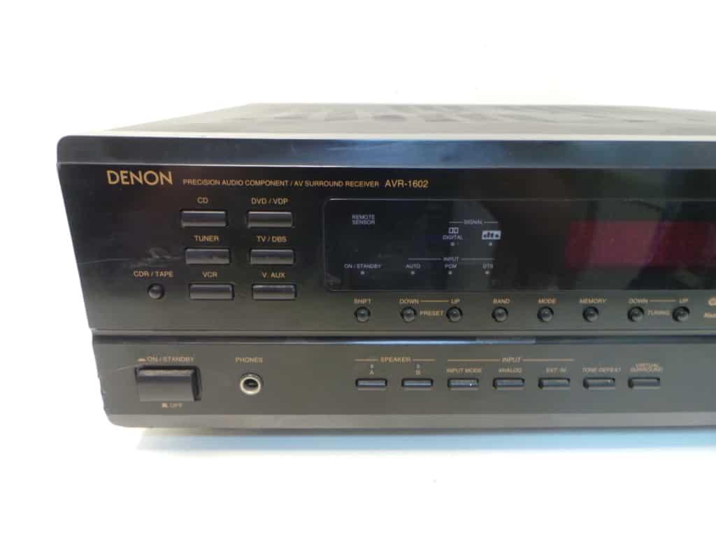 Denon AVR-1602 AV Surround Receiver (read description)