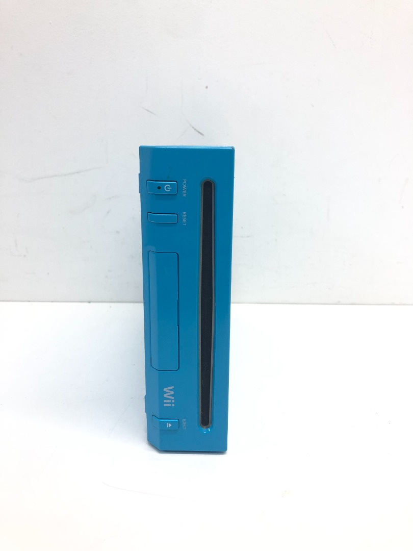 Nintendo Wii Limited Edition Console with Mario & Sonic at the Olympic ...