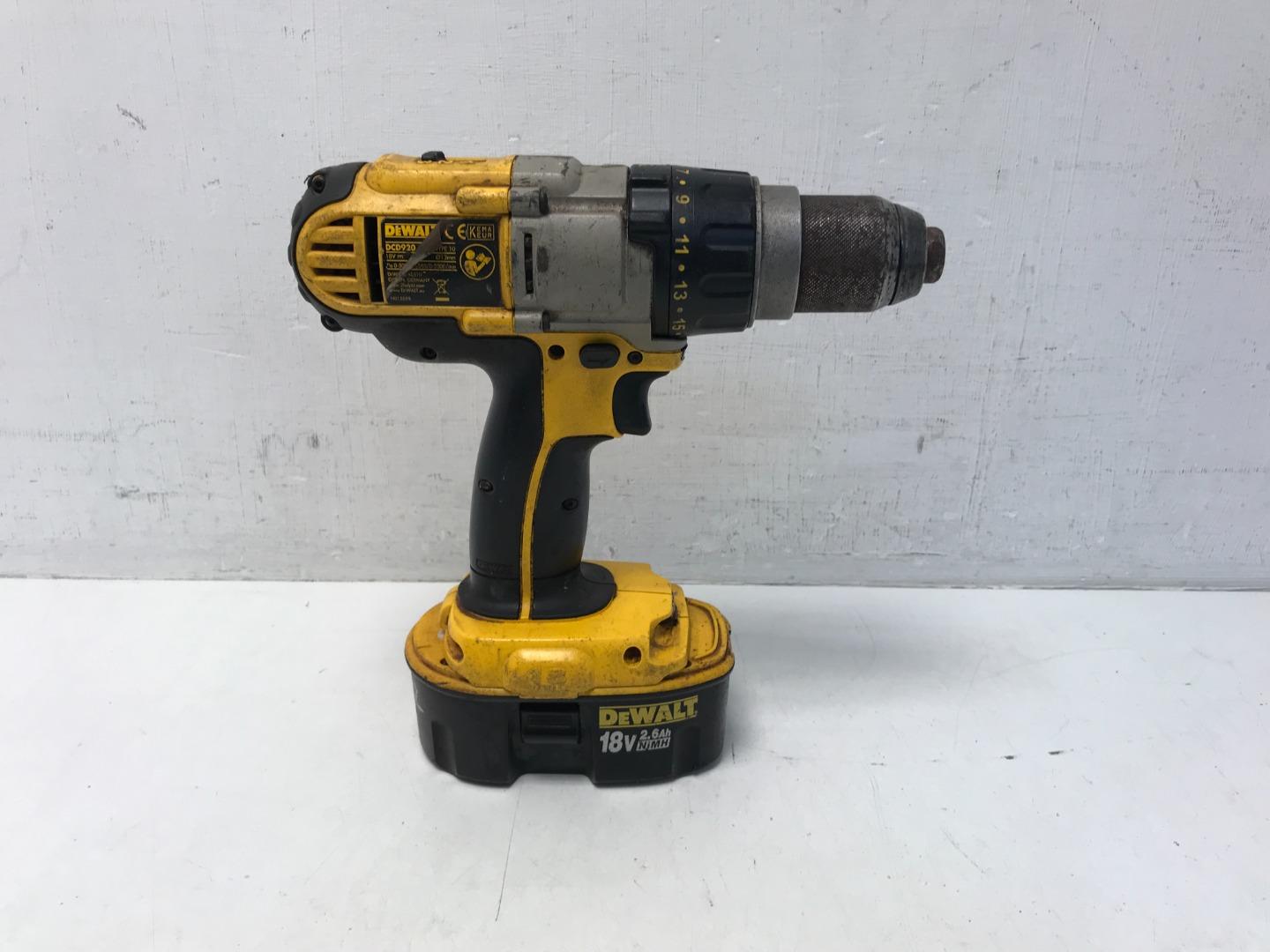 DeWalt DCD920 18V Cordless Combi Drill