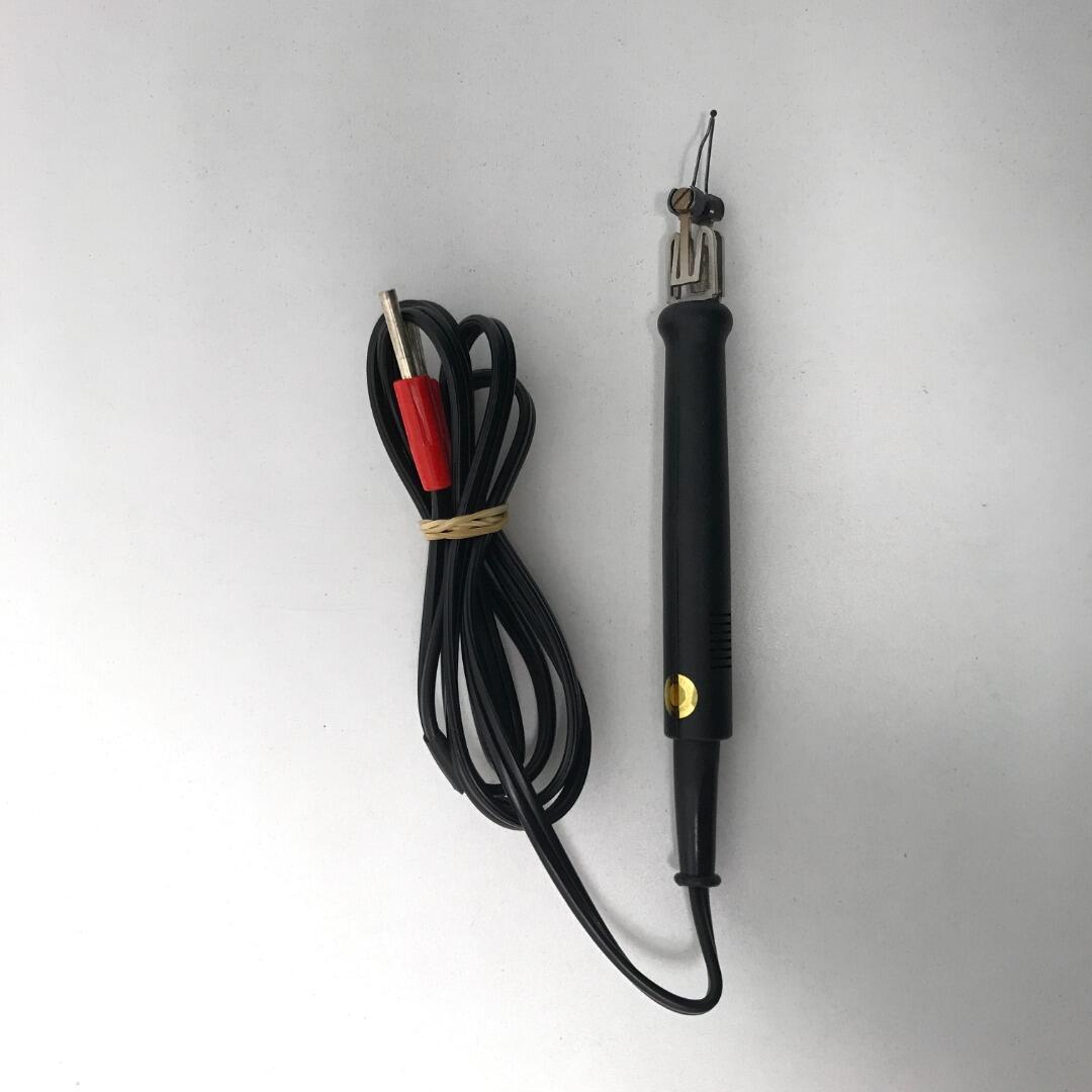 Peter Child Artists Pyrography Machine