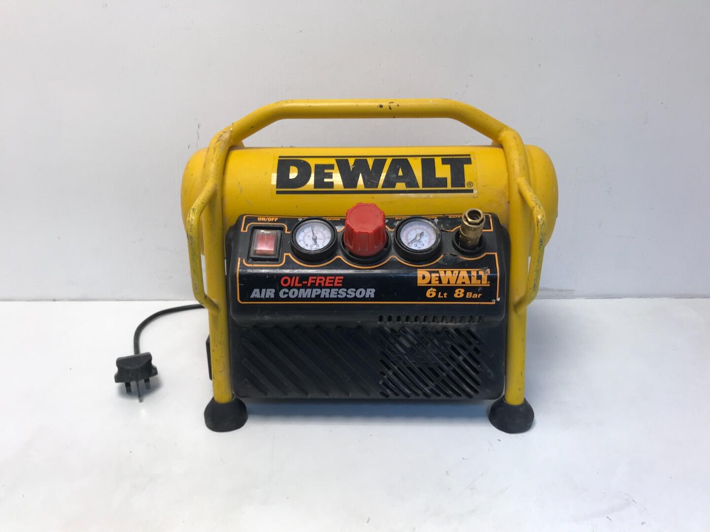 DeWalt Oil Free 6L 8 Bar Air Compressor