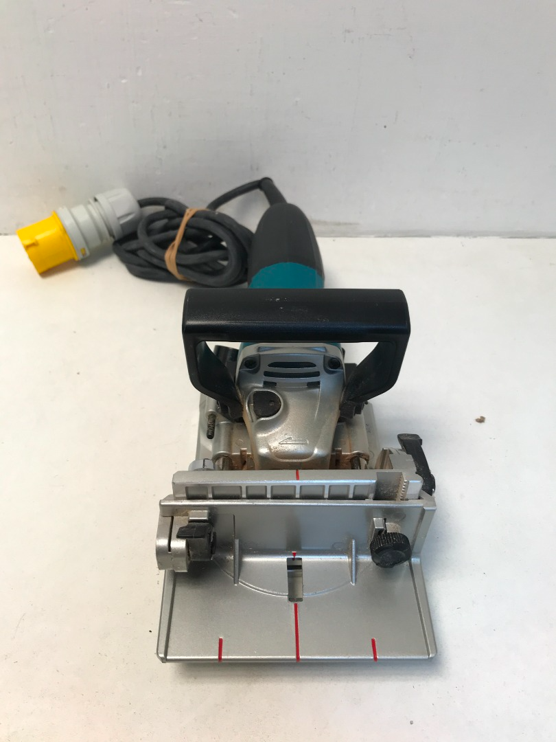 Makita PJ7000 110V 700W Biscuit Jointer