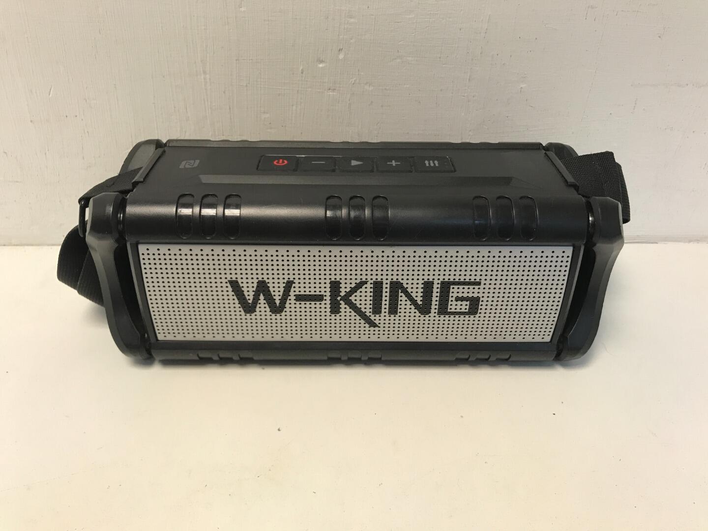 W-King D8 Bluetooth Speaker