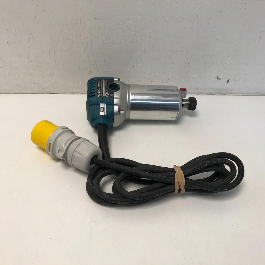 Makita RT0700C 110V Palm Router (read description)