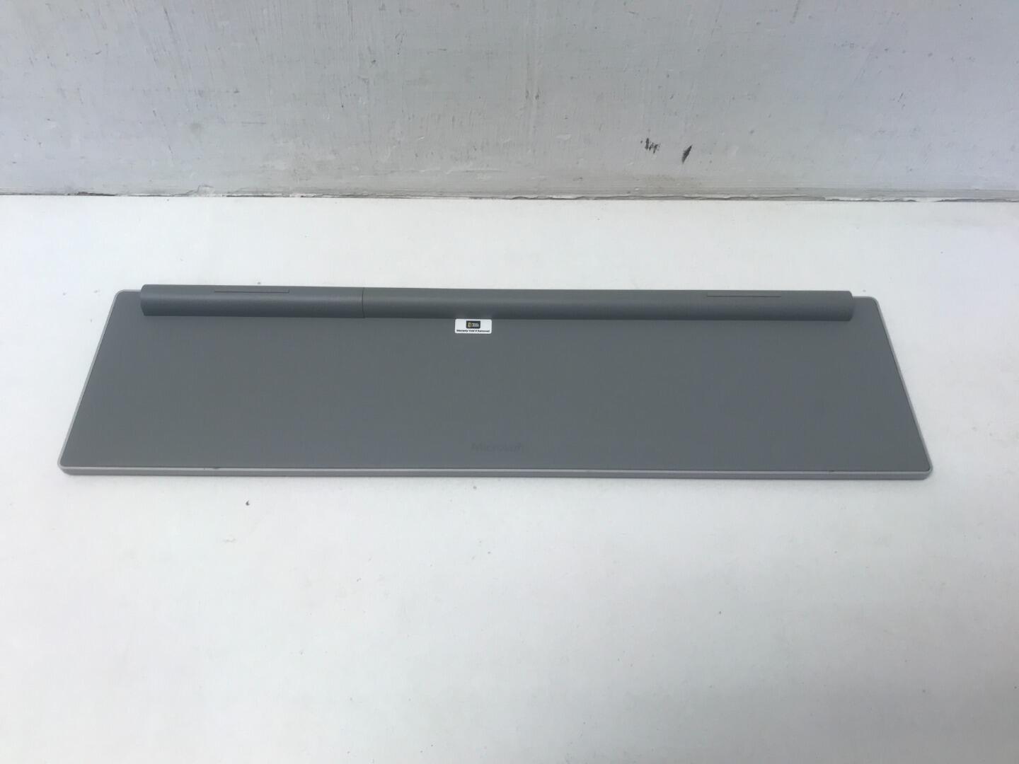 Microsoft Surface Keyboard 1742