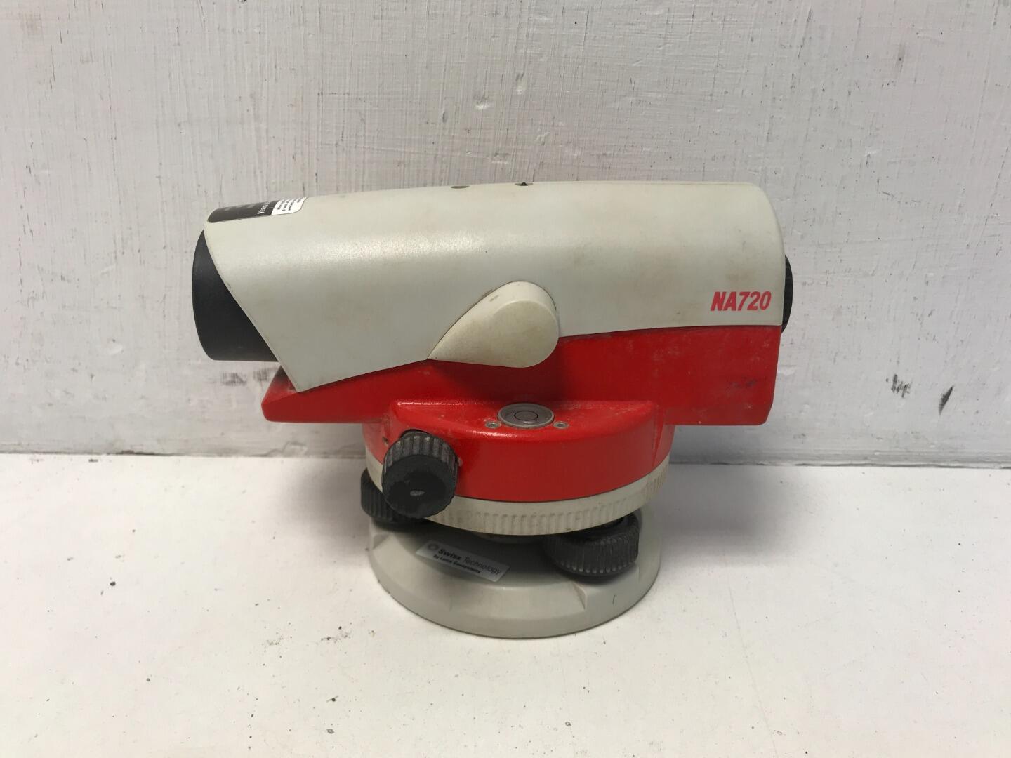 Leica NA720 Optical Survey Level