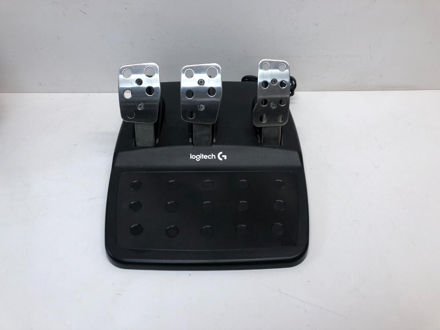 Logitech G29 Driving Force Steering Wheel and Pedals for PS5 / PS4 ...