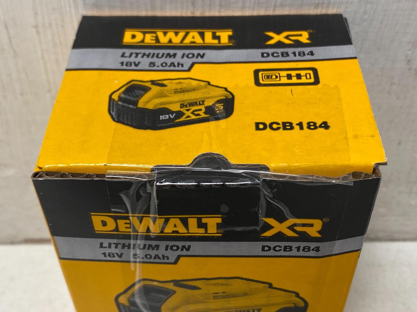 DeWalt DCB184 18V XR Lithium Ion Battery