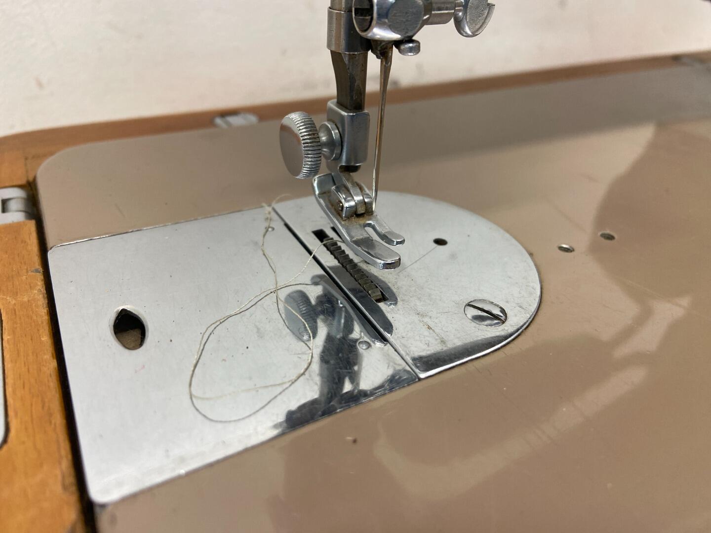 Singer Electric Sewing Machine