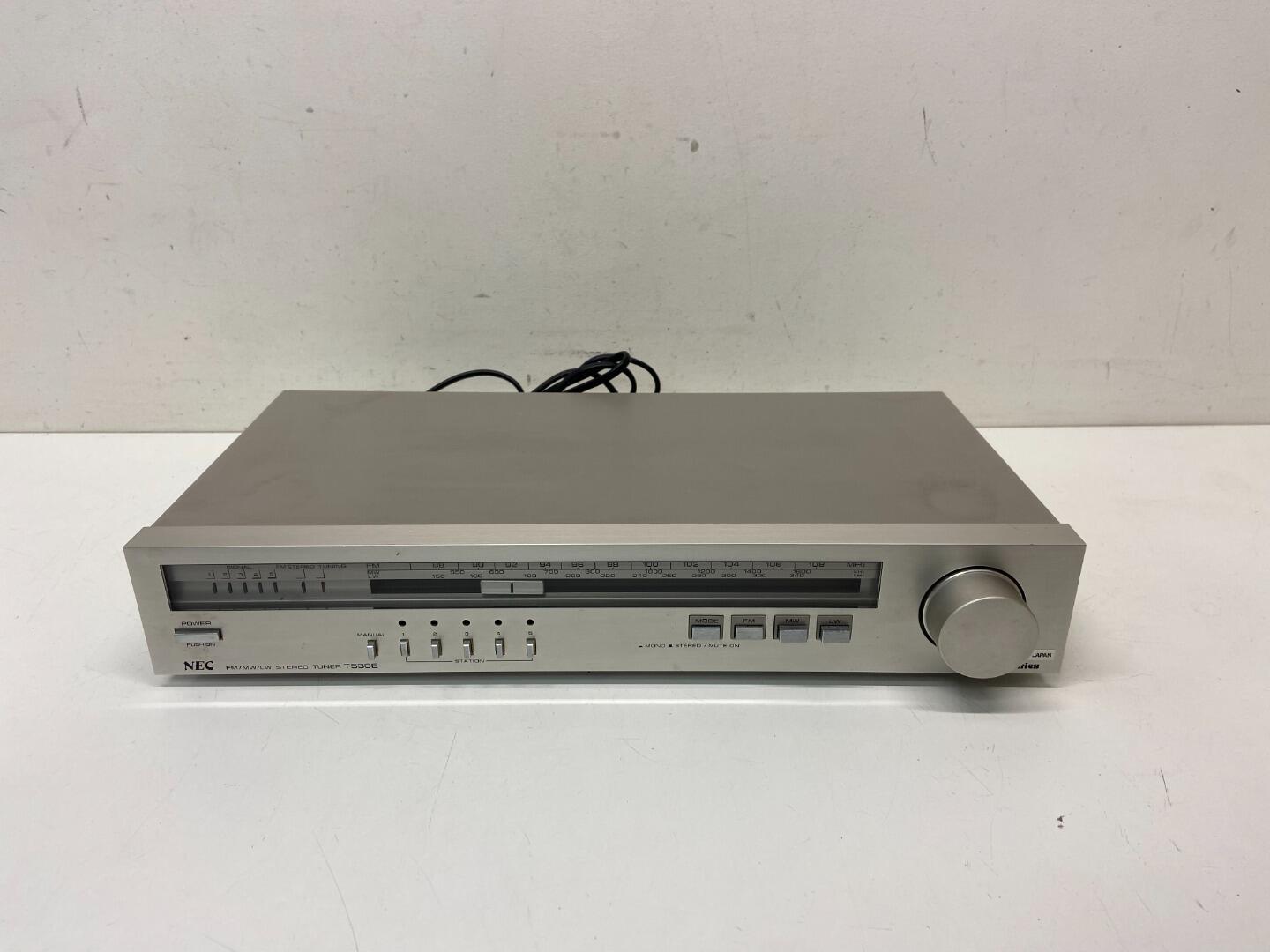 NEC T530E Stereo Tuner