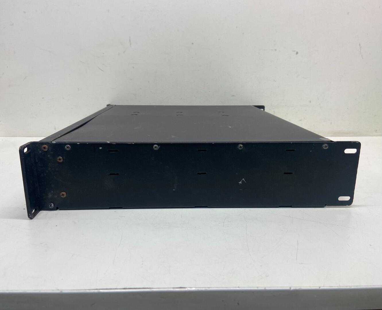 Peavey PV-900 Stereo Power Amplifier