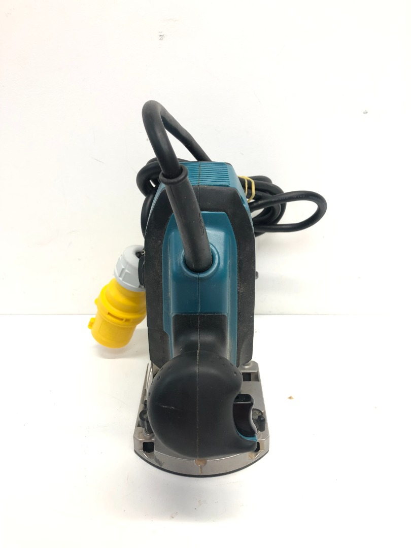 Makita RP0900 110V Plunge Router