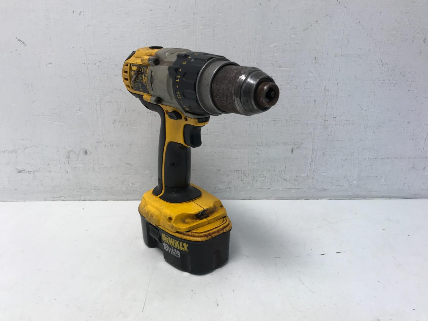 DeWalt DCD920 18V Cordless Combi Drill