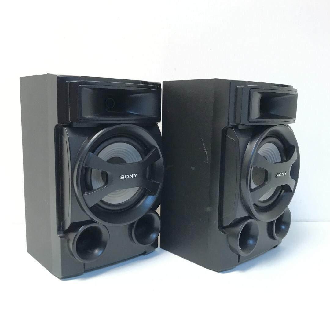 Sony MHC-ECD69i Mini HiFi System with 30 Pin iPod Dock