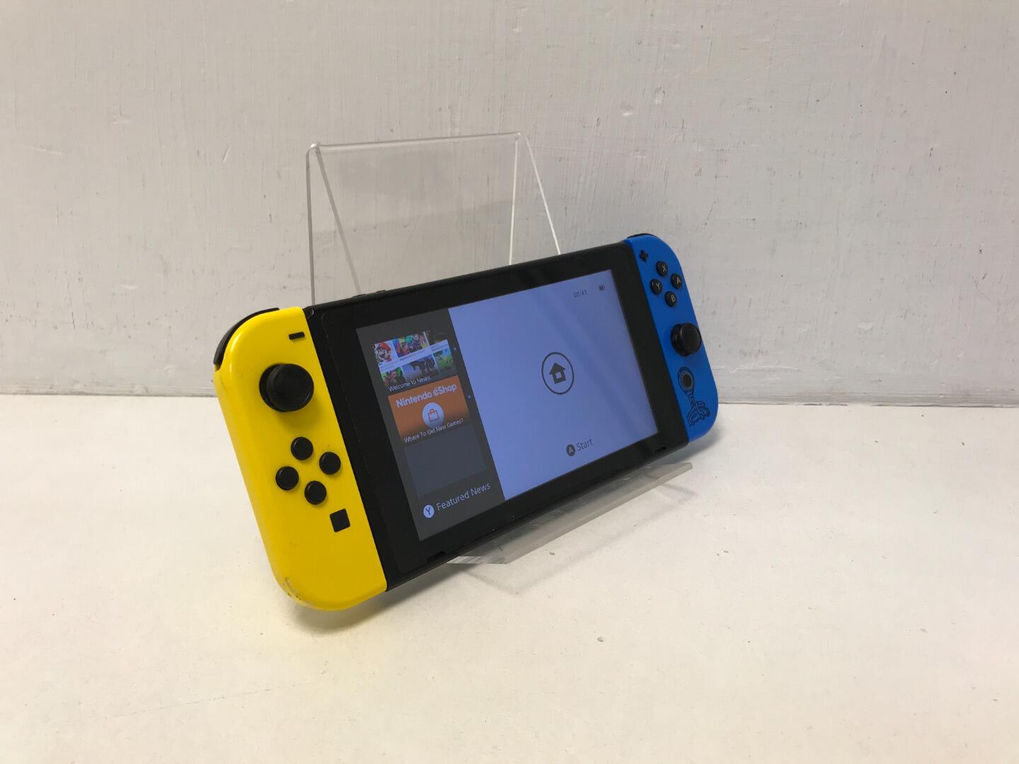 Nintendo Switch Console Fortnite Special Edition Console
