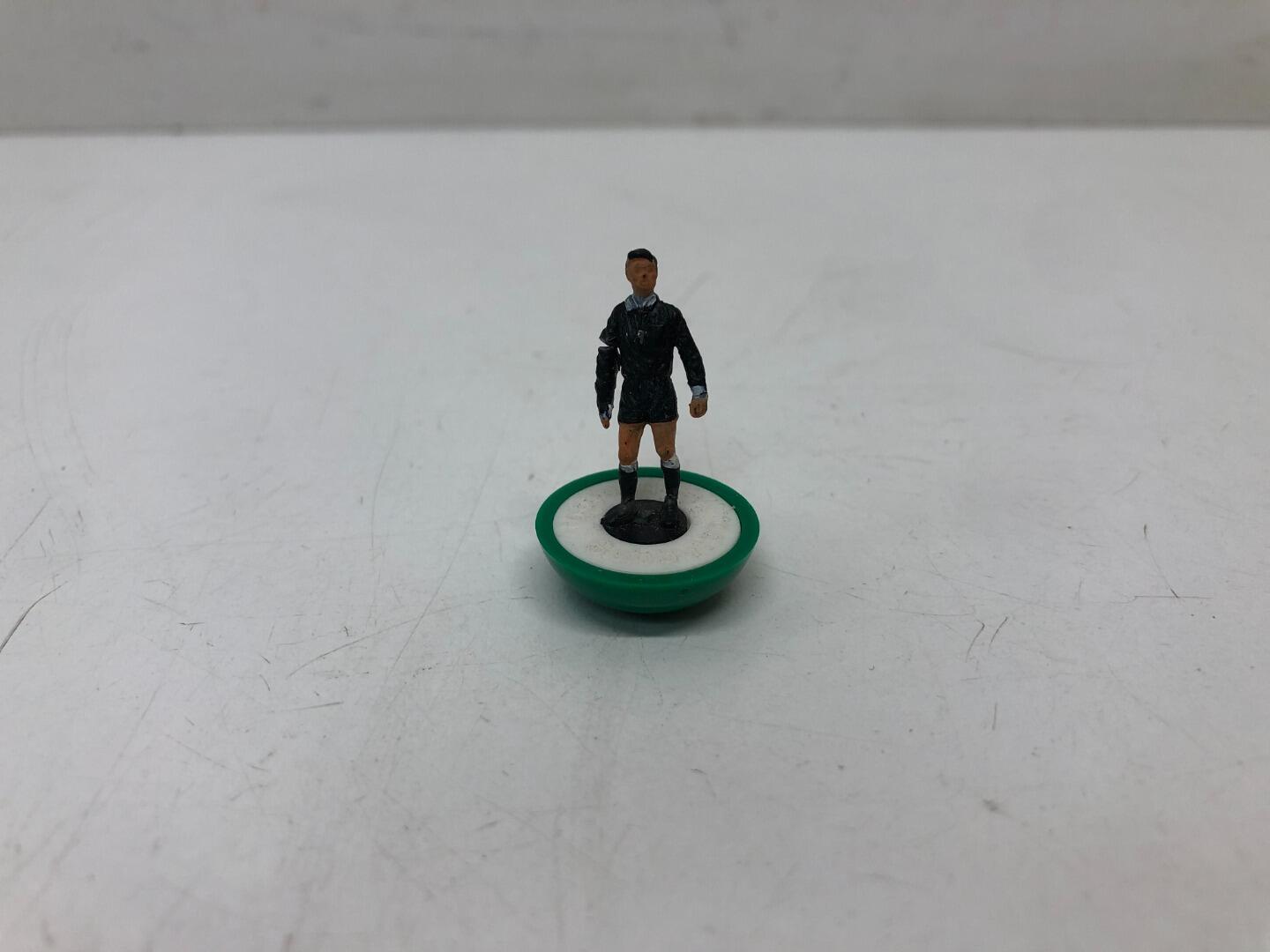 Subbuteo 61107 Referee