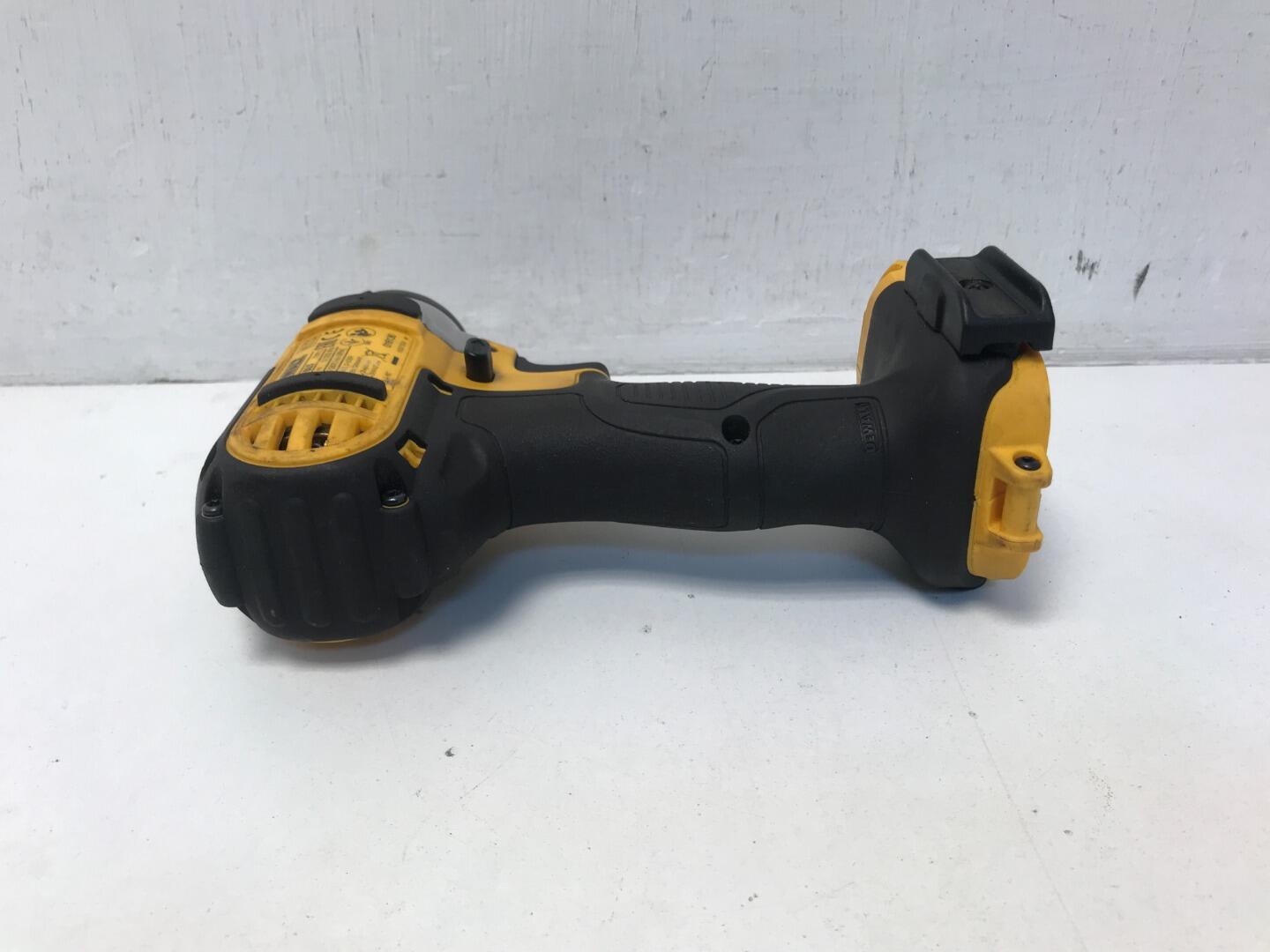 DeWalt DCF885 XR Li-Ion Cordless 18V Impact Driver