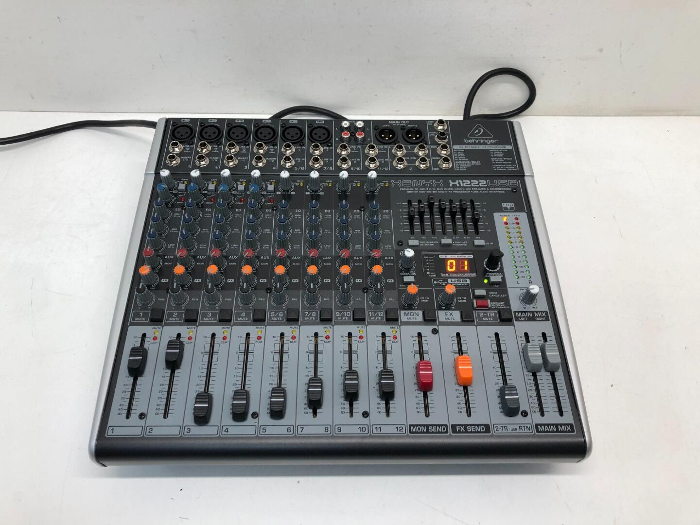 Behringer Xenyx X1222 USB Mixer