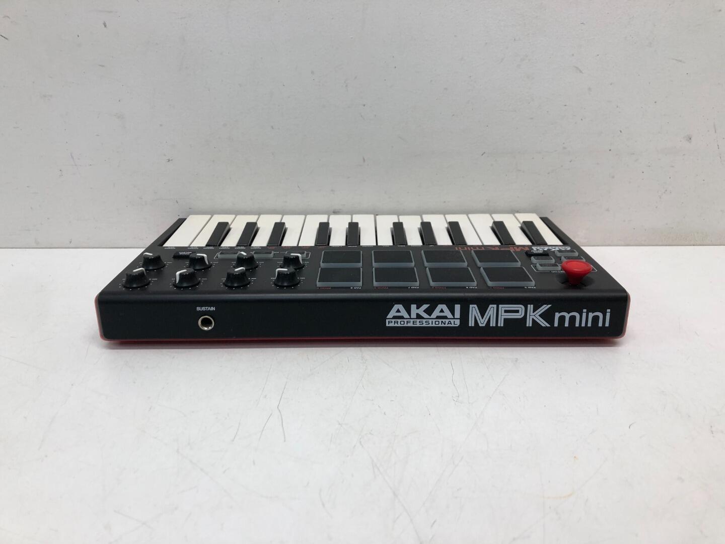Akai MPK Mini MIDI Controller