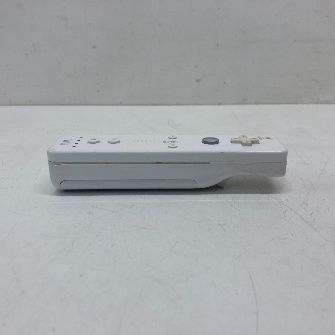 Nintendo Wii Controller
