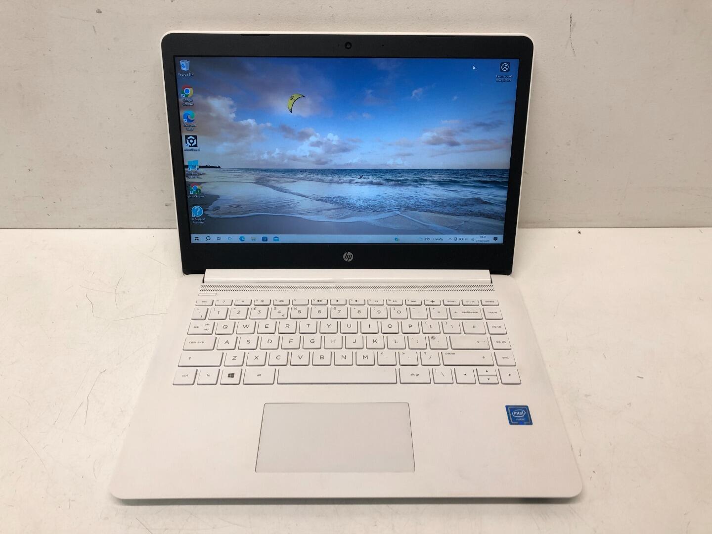 HP 14-BP056SA 14'' 64GB SD 4GB RAM Windows 10 Home Laptop