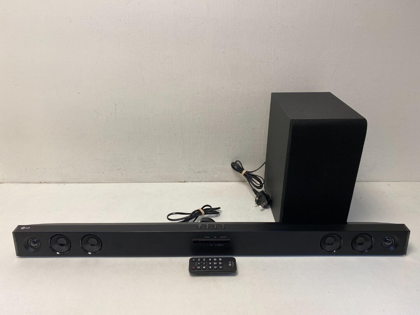 LG SJ3 Bluetooth Soundbar with Wireless Subwoofer