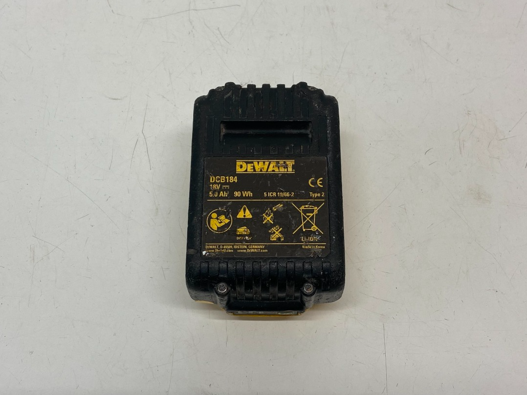 DeWalt DCB184 18V 5Ah XR Lithium Ion Battery