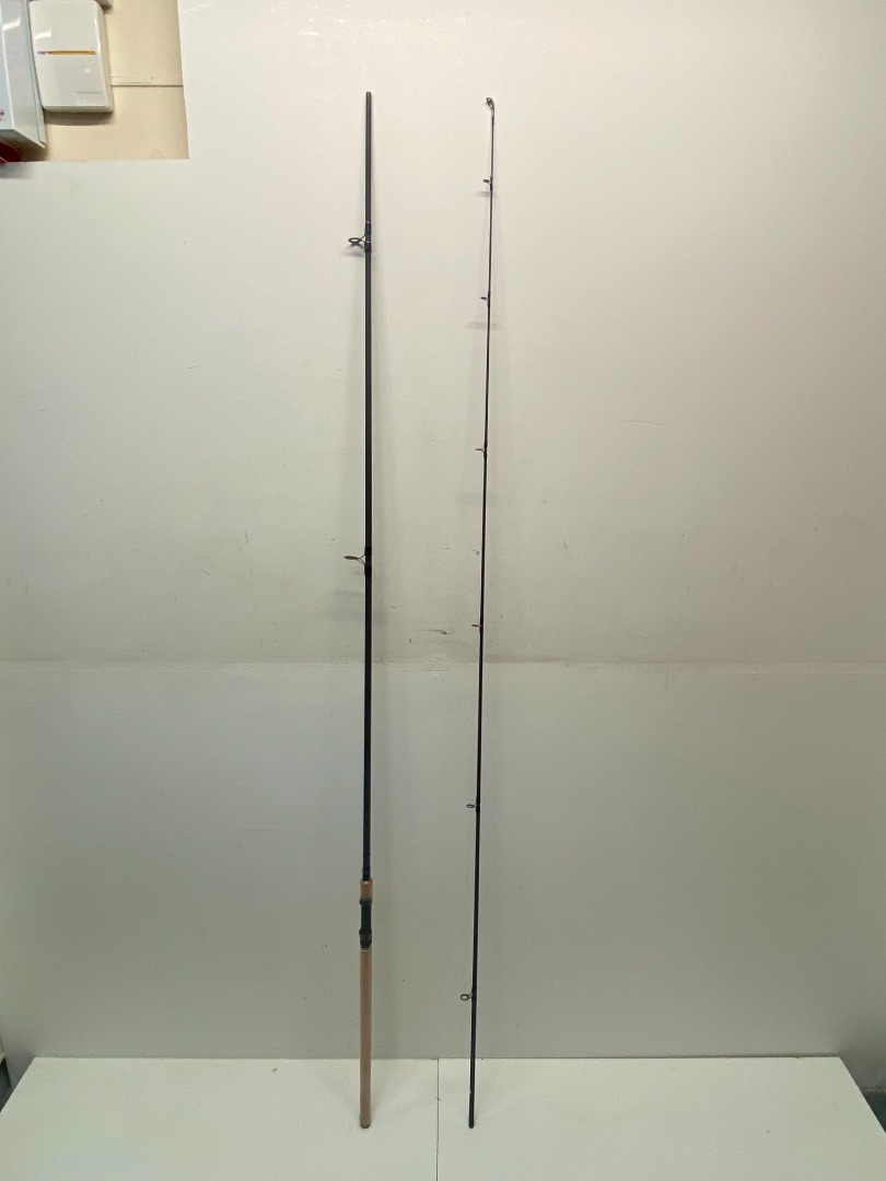 Wychwood Barbel Rogue 12' 1.75lb Fishing Rod