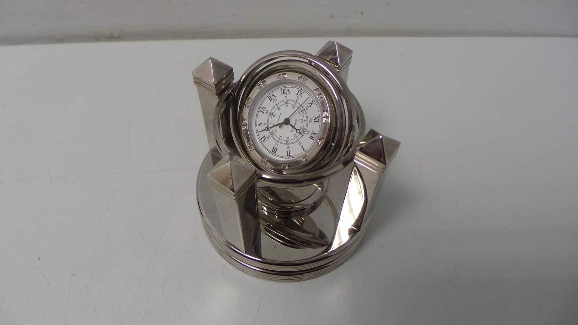 Benchmark Gyro Swivel Desk Clock
