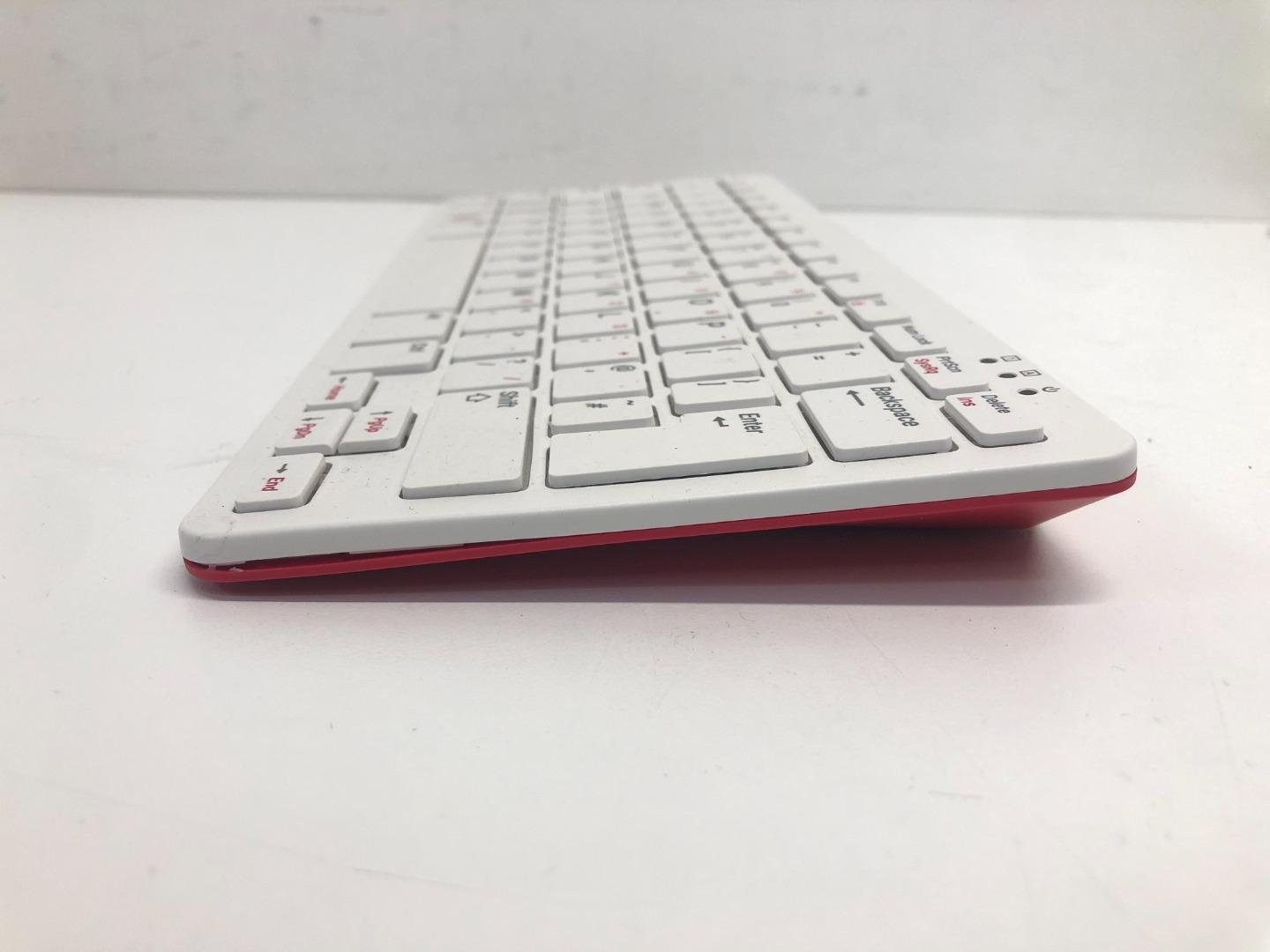 Raspberry Pi 400 Personal Computer Kit