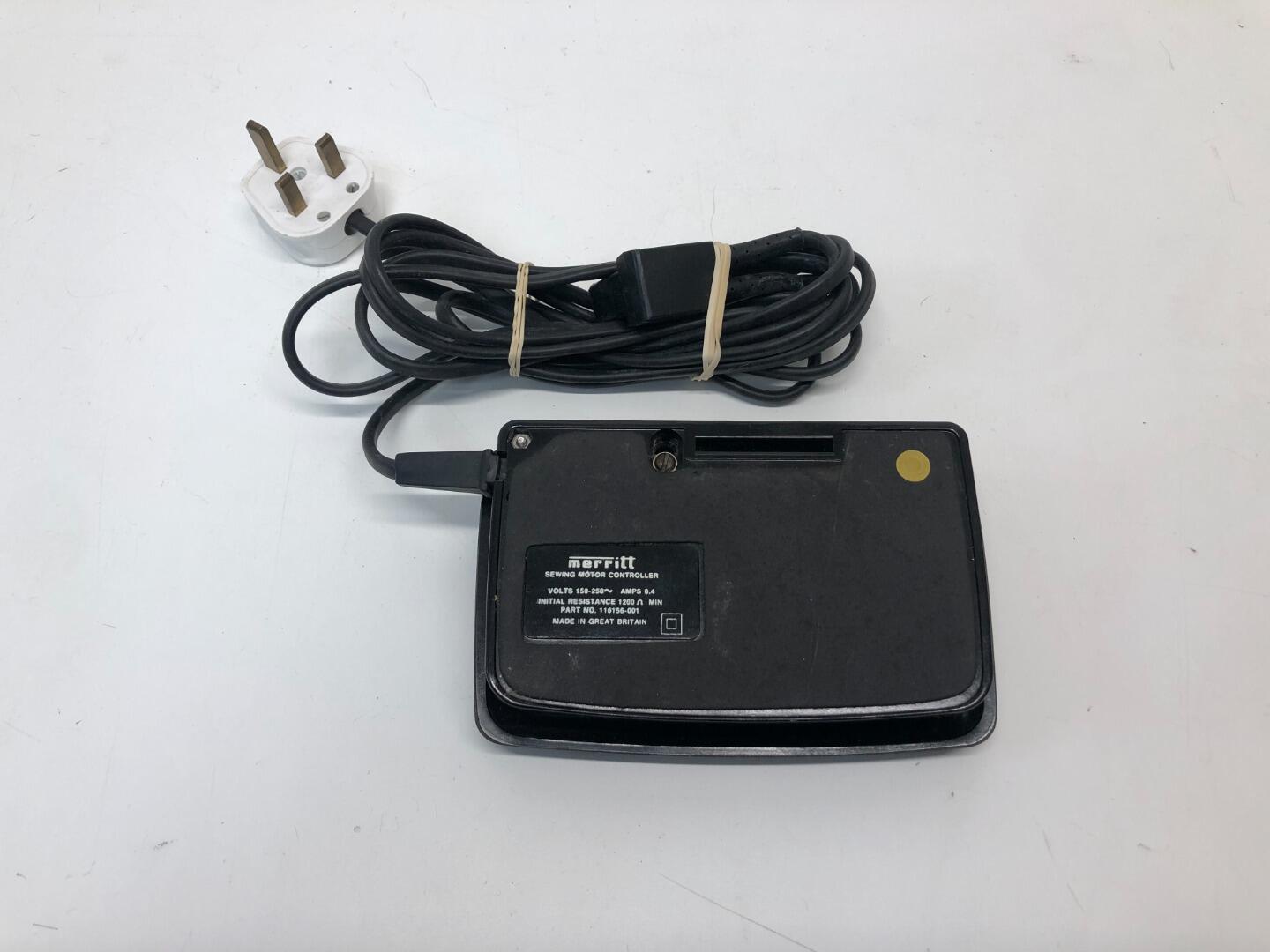 Singer Capri 163 Sewing Machine