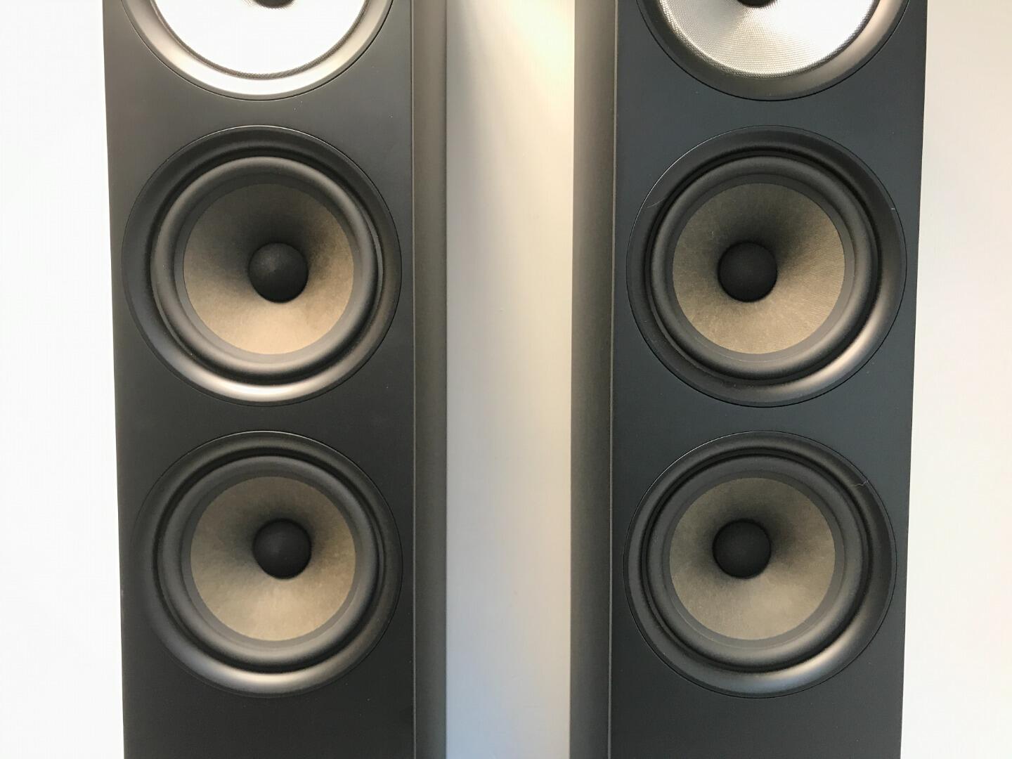 Bowers and Wilkins 603 Floor Standing Speakers (collection only)