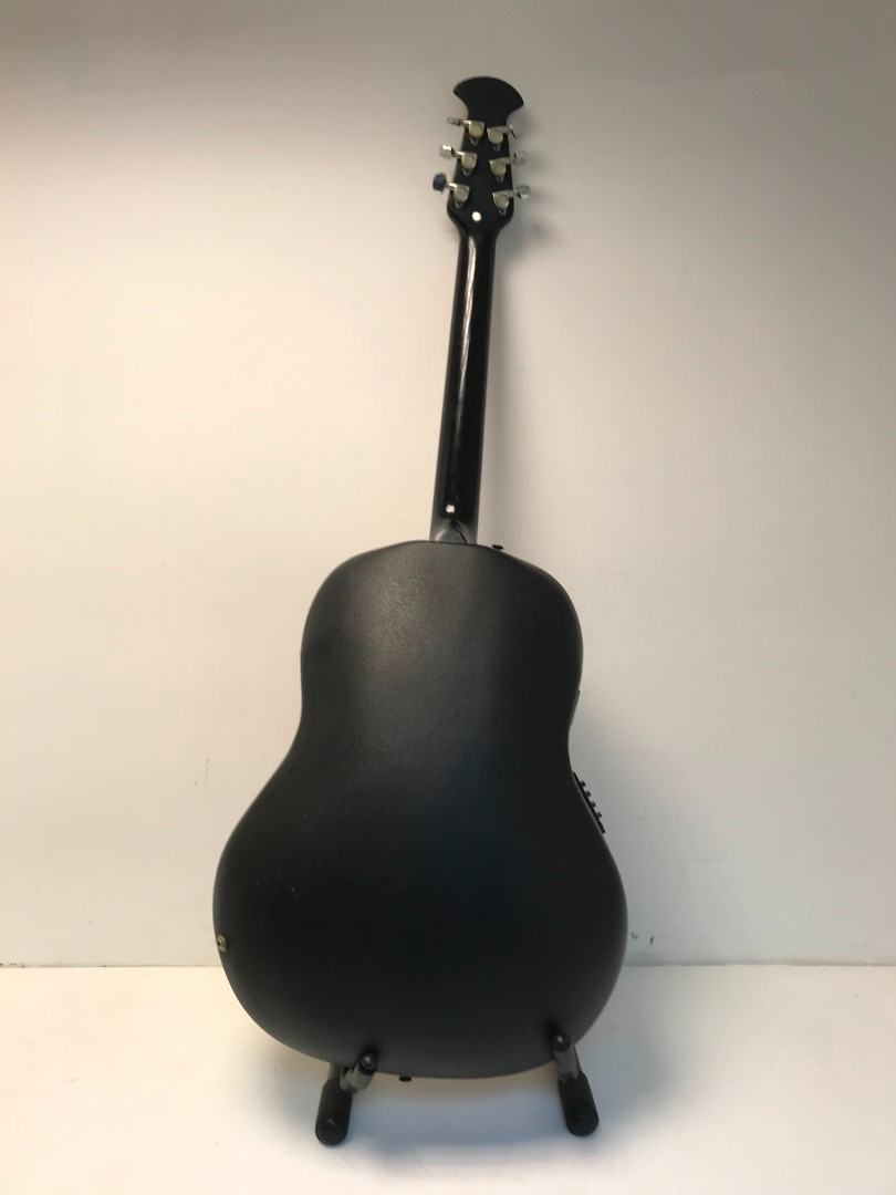 Ovation Applause AE 121 Electro-Acoustic Guitar