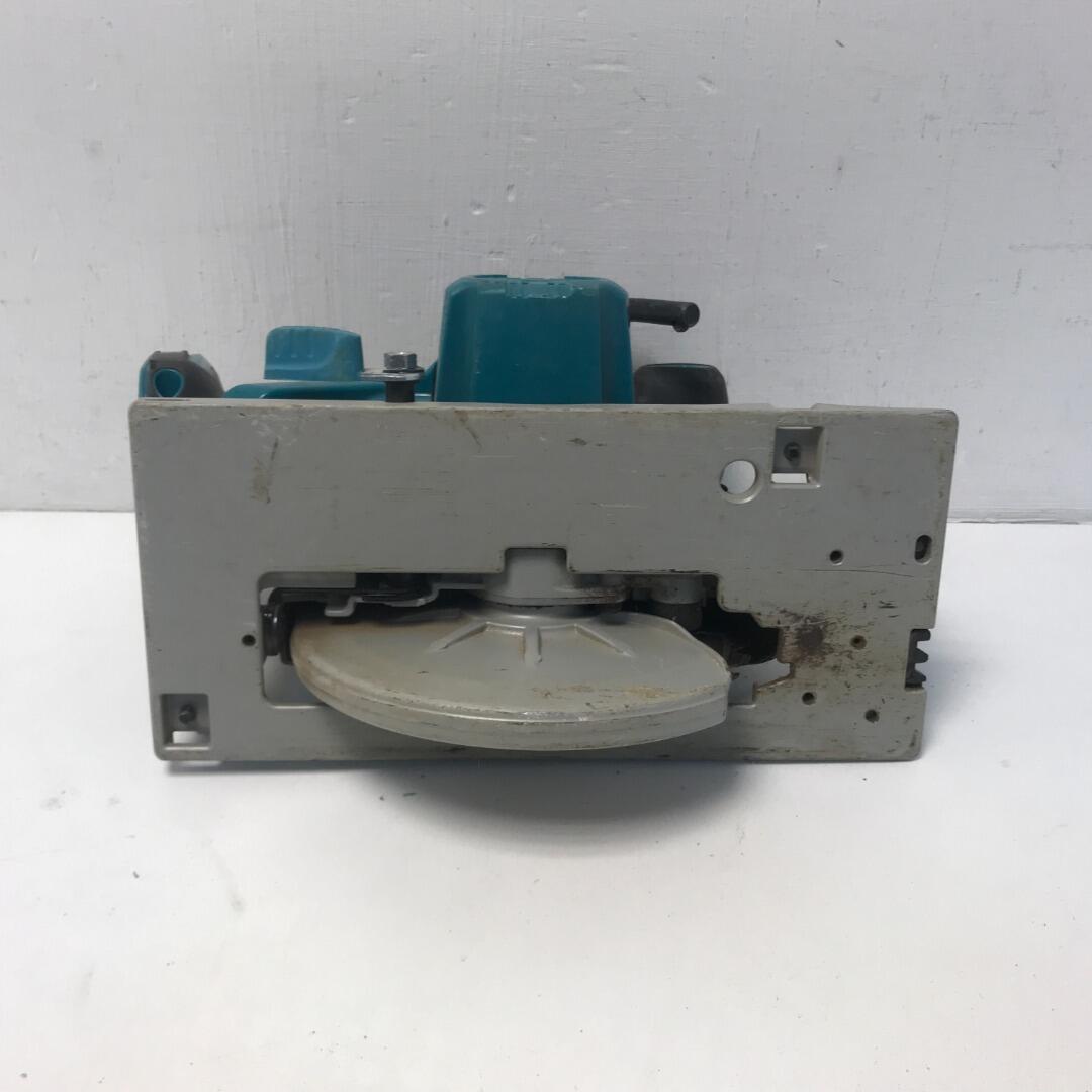 Makita DHS680 18V LXT Brushless Cordless Circular Saw - Body Only