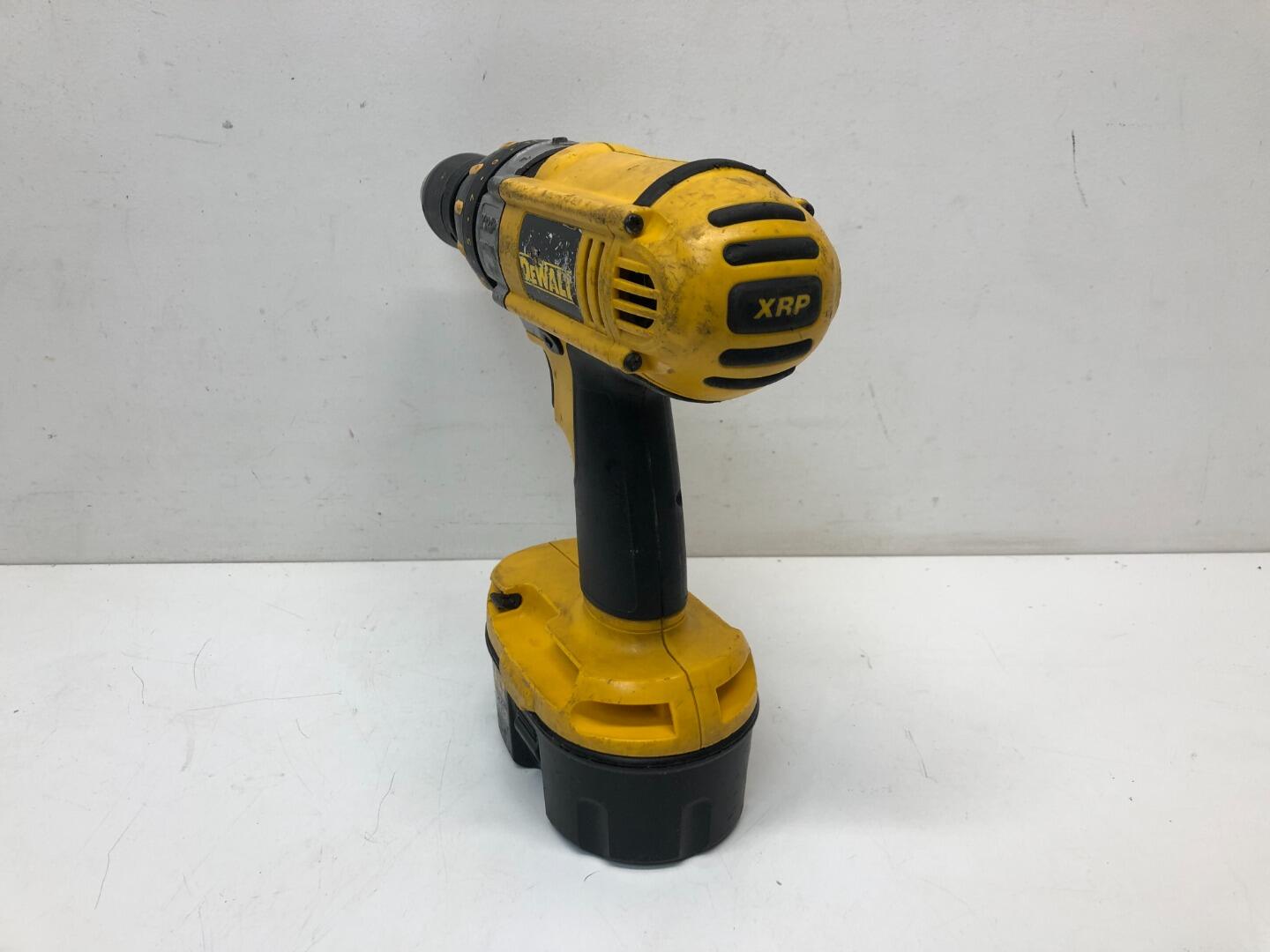 DeWalt DC925 18V NiCd Cordless Hammer Drill