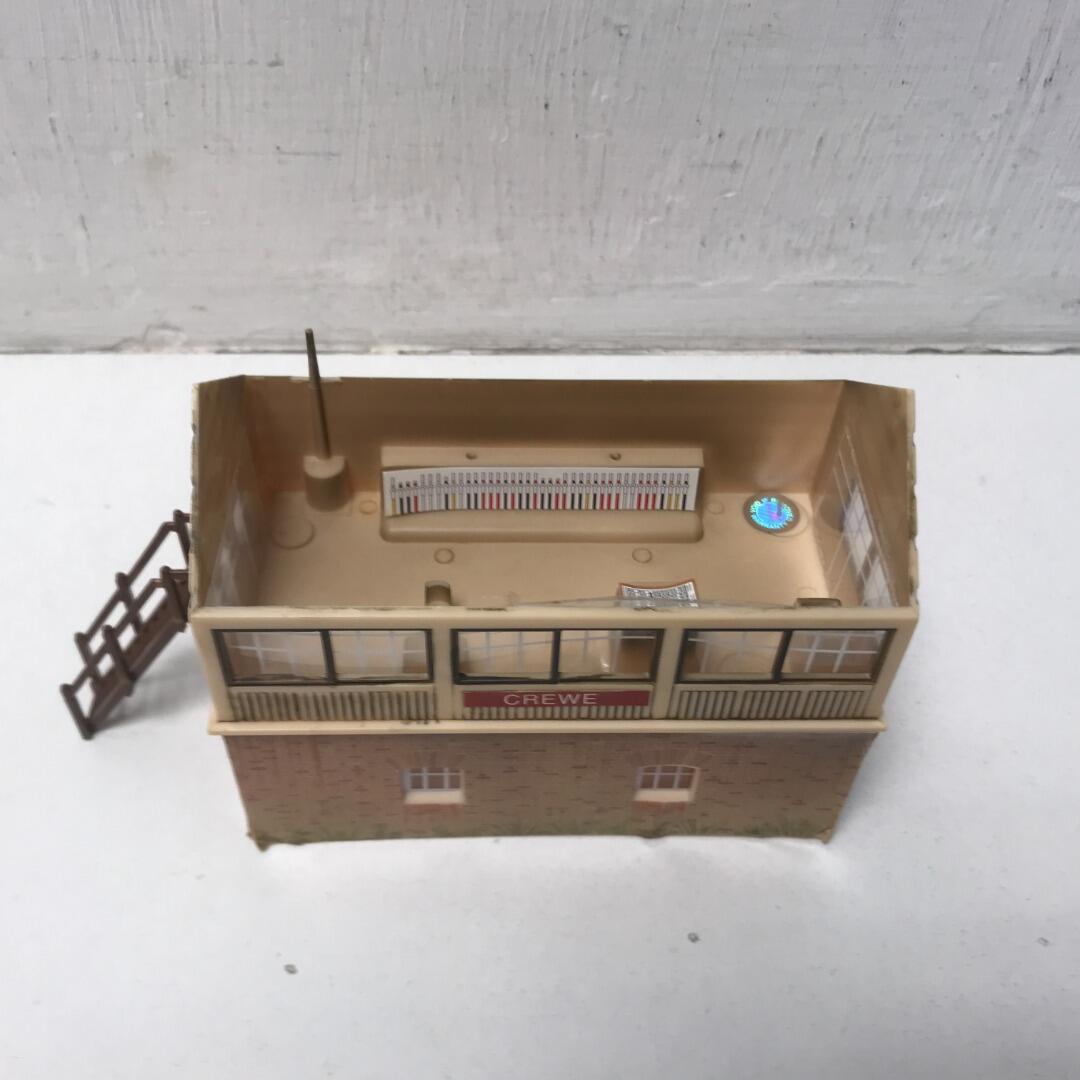 Hornby Signal Box 00 Gauge
