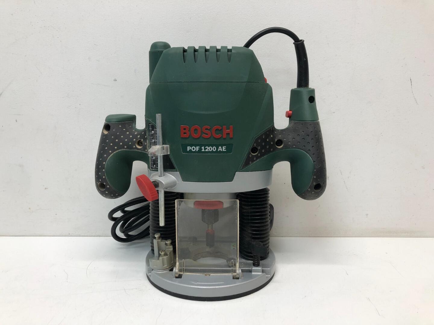Bosch POF 1200 AE Plunge Router