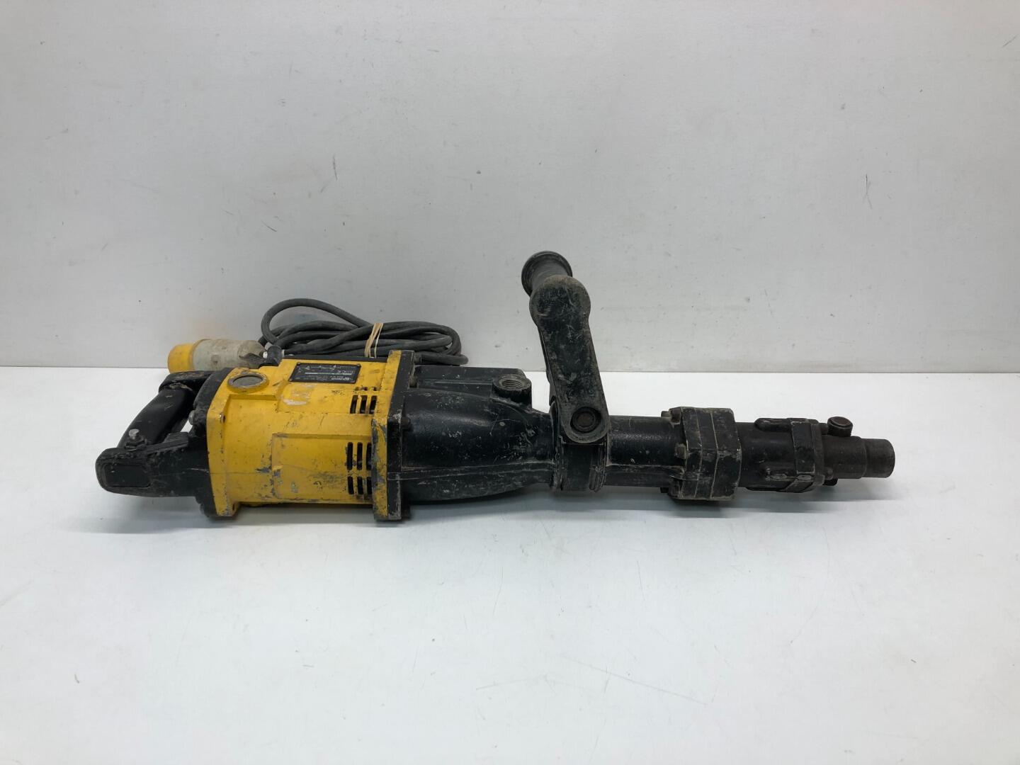 Kango 950KV 110V Demolition Hammer