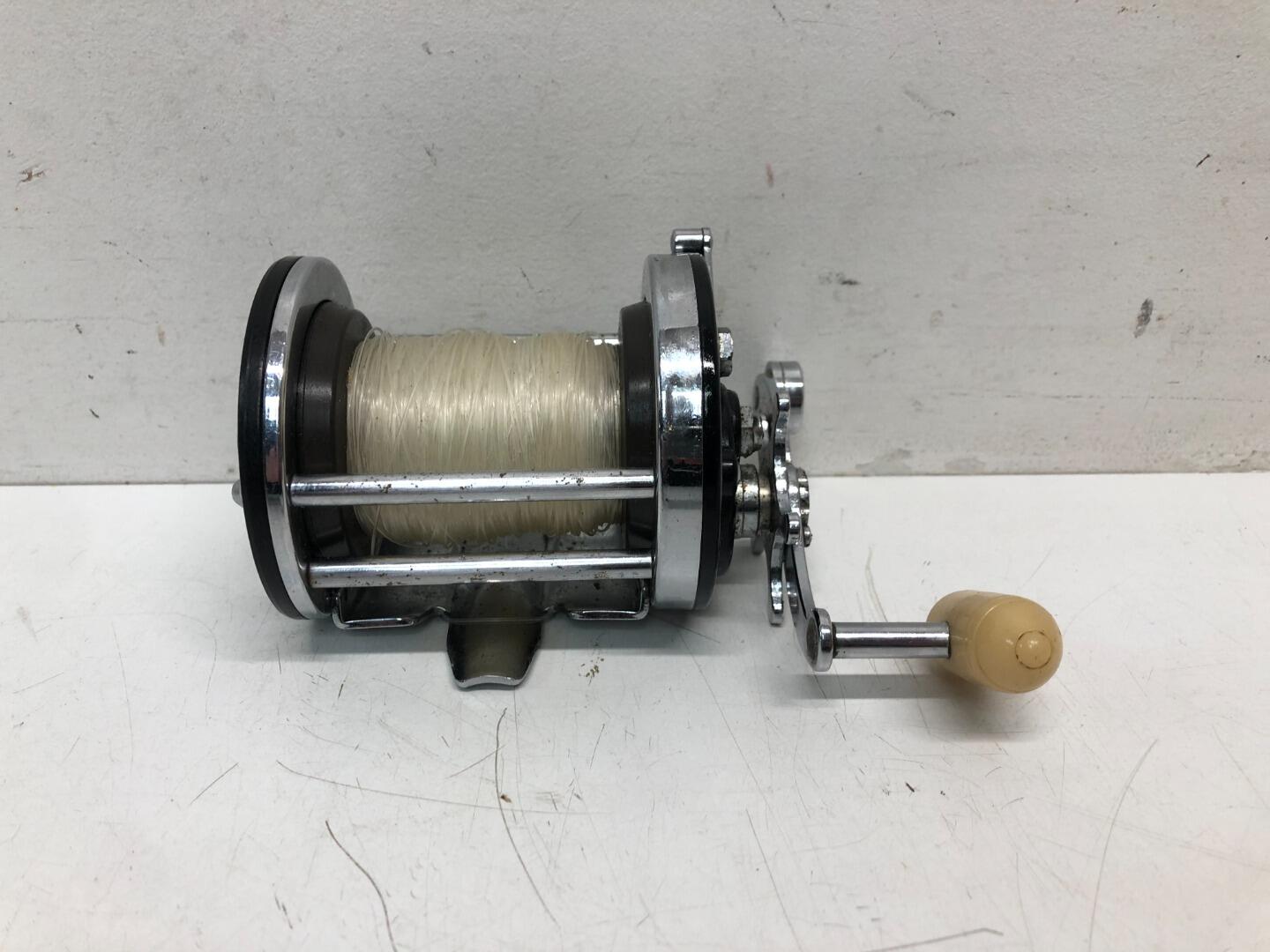 Penn Surfmaster 100 Sea Fishing Reel